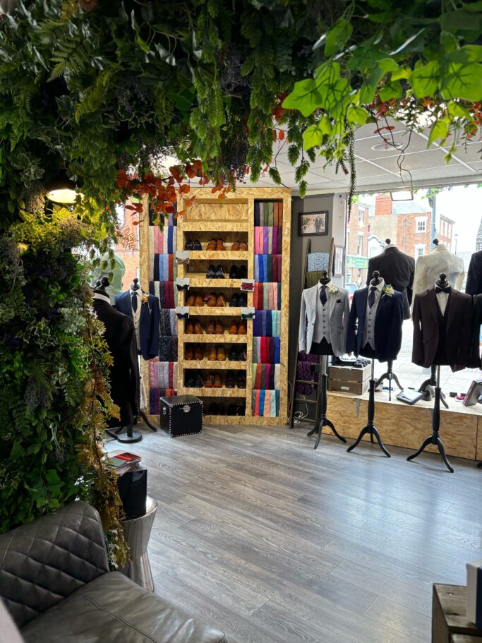 Chester Suit Shop & Suit Hire | Wedding Suits Chester - Groom Hire